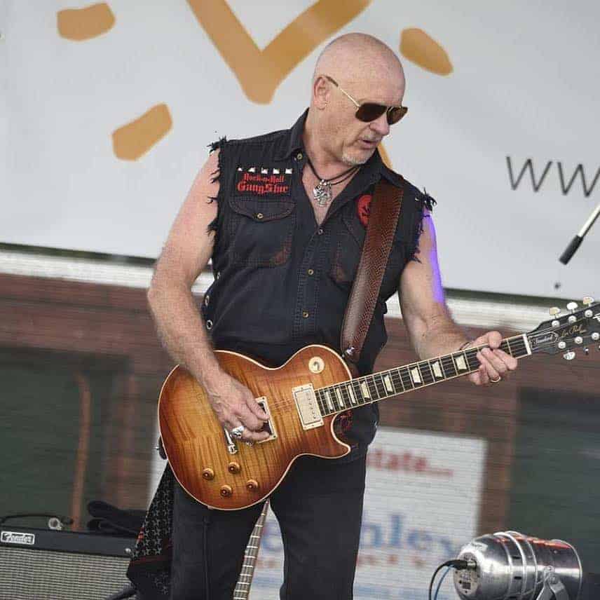 David Profile Pic 2020 – shop.premierguitar.com